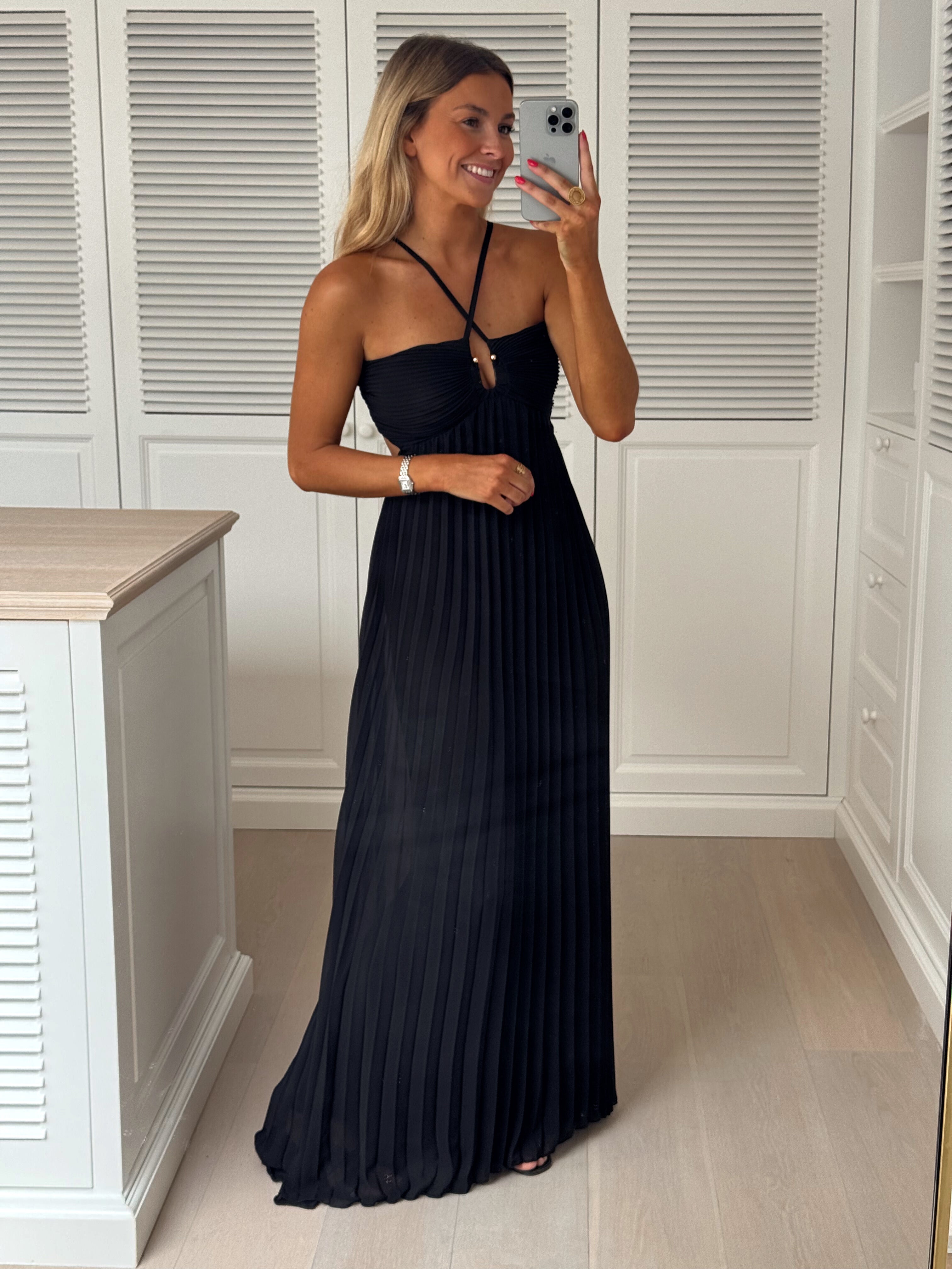 Amara Dress - Black - Open Back – Easy Clothes